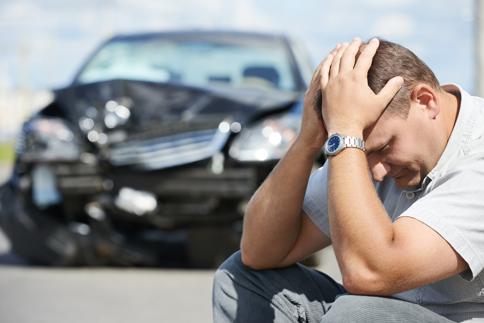 How to Avoid Car Accidents: Top 4 Tips From the Experts - Motor Era
