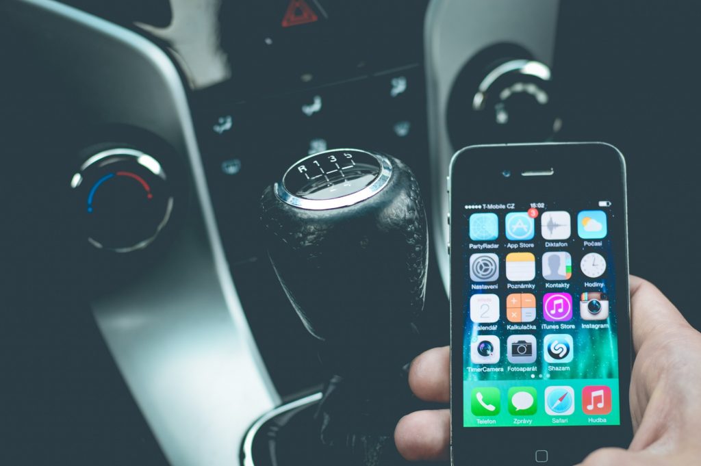 Stay Connected on the Go: How to Sync Your Phone to Your Car - Motor Era