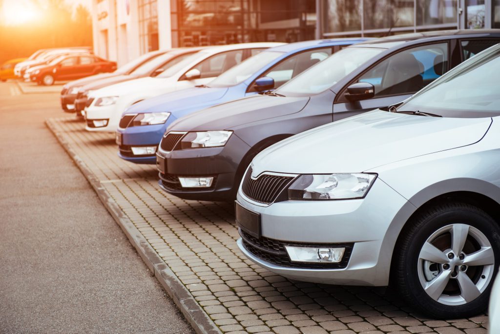 Buying a New Car? Make the Most Profit From Your Old Vehicle - Motor Era